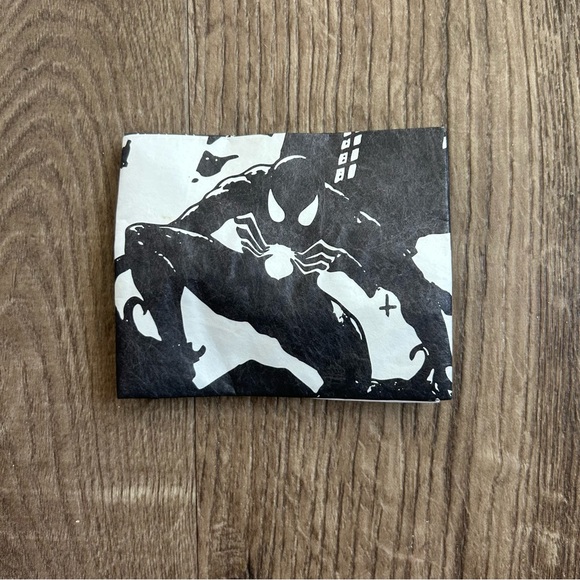 Spiderman | Bags | Spiderman Black White Mighty Tyvek Paper Bi Fold ...